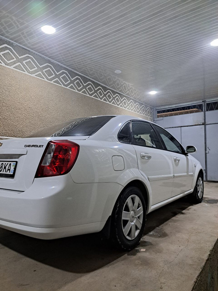 Lacetti 1.8 gaz-benzin