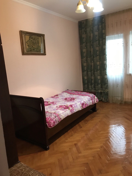 Аренда Улица Тамараханум сдаётся 4 комнатная кв
