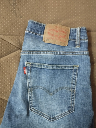 Оригинальные джинсы Levis