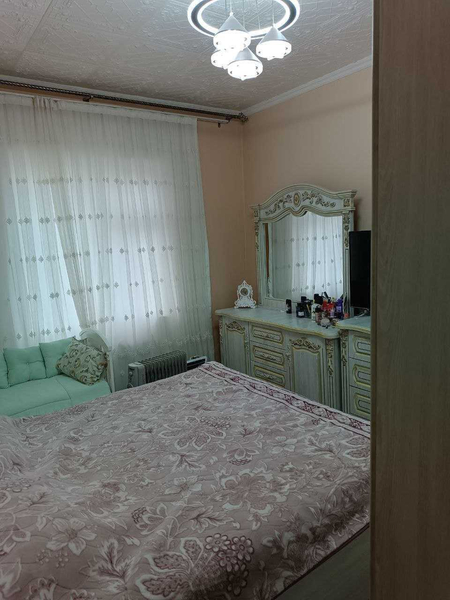 Срочно продам квартиру Юнусабад