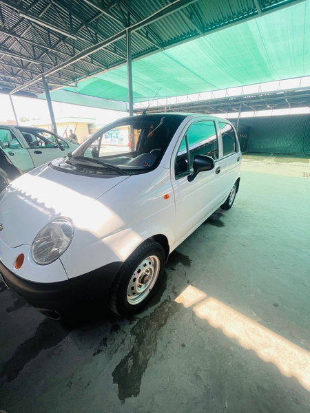 Matiz sotiladi naxodu