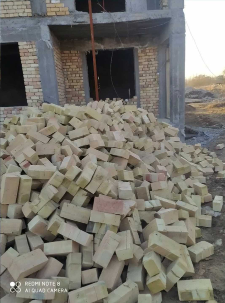жённый Кирпич пишик гишт