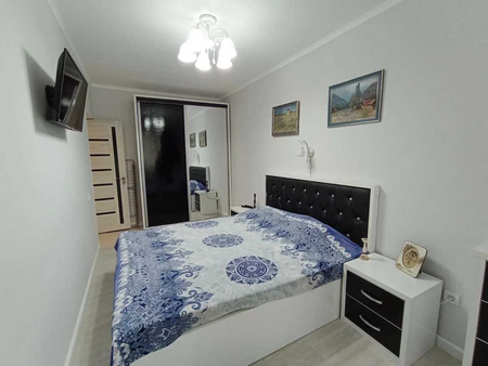 Чиланзар-5• Новза• 2-комн • 60м² • этаж 2/5 • [УМ:019]