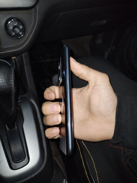 VIVO T1 5G srochni ideal holatda sotiladi