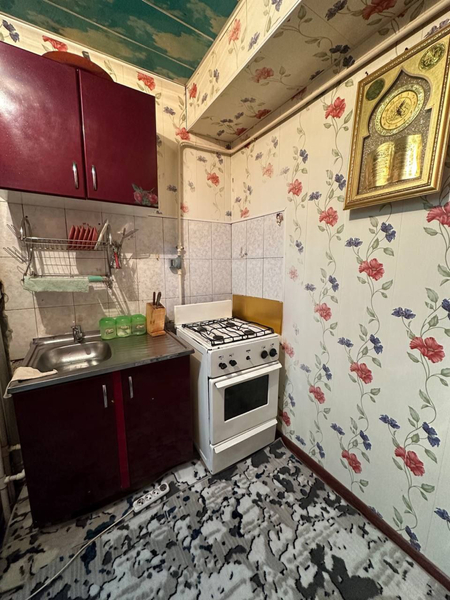 Юнусабад 2 квартал аренда 1/1/4