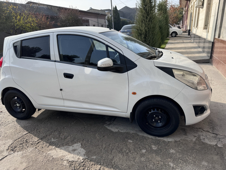Spark avtomat 2011 - 1 matorli holati chetki