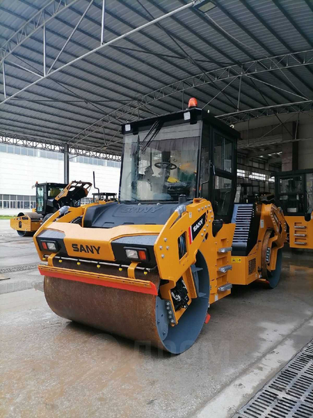 Двухвальцовый каток SANY [STR100C-8C]
