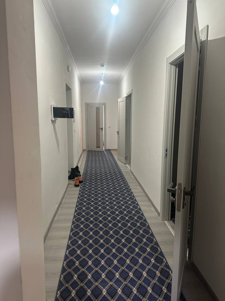 3 Xonali kvartira arendaga beriladi