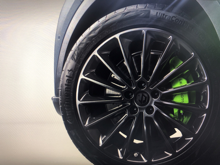 Leap motor C 11 green line 580 AWD  Performance