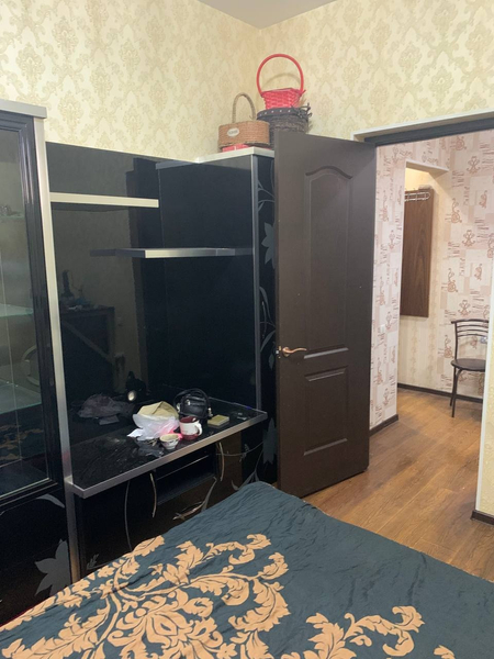 Карасу 6 улица Авайхон 1 комнатная 26 квадратных стиралка,холодильник