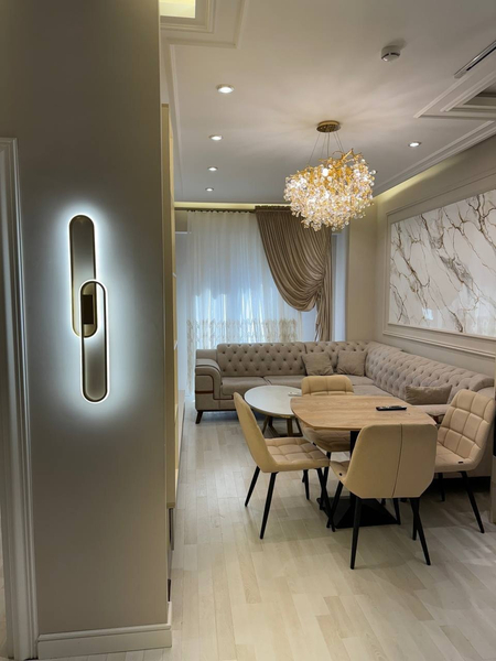Продается 2х ком. квартира, ЖК Akay city,ор-р:Мирзо Улугбек-й р-н,50м2