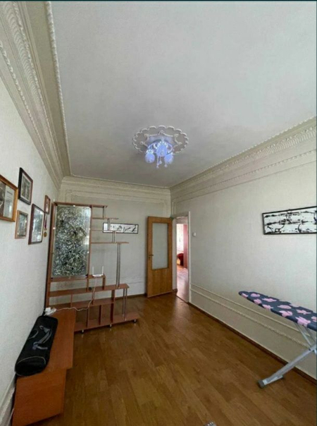 Госпитальный Huawie 5комнат площадь 120м2