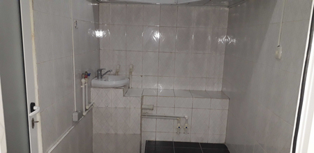 Продам офис 3комнаты 80кв.м Ц-1 Нур цоколь