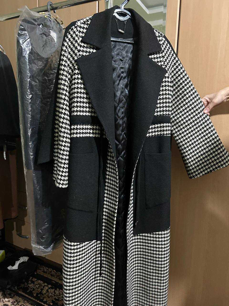 Продам Пальто в отличном состоянии