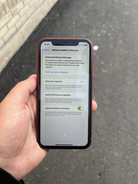 iPhone X в среднем состояние