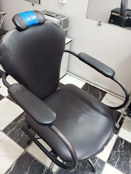 Kreslo 6ta Narxi 400mingdan Hammasi 2.300     Цена опиши 2.300