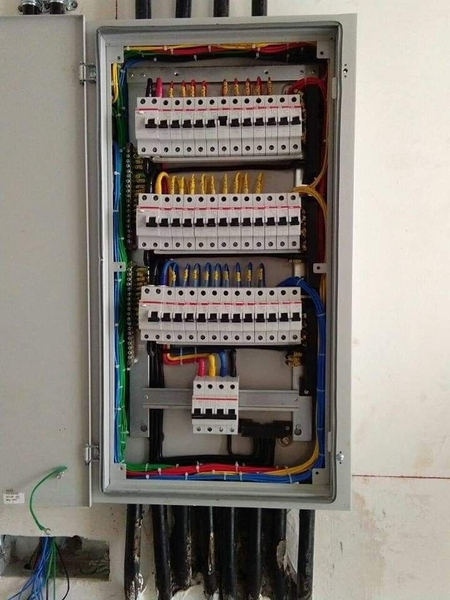 Elektrik    yevro montaj
