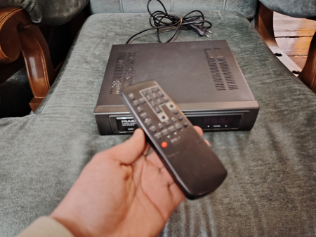 Тюннер praxis px-9400