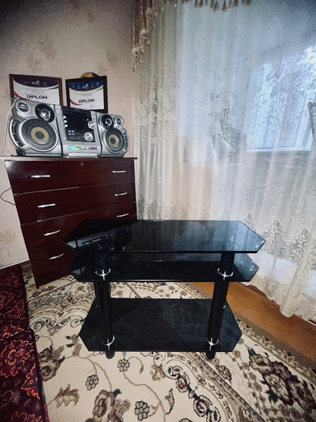 Стекляная подставка