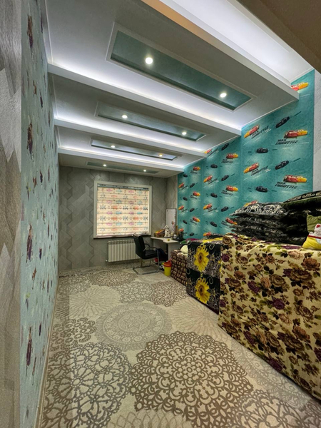 Срочно продается 4х комнатная кв., 4/3/4 135м2