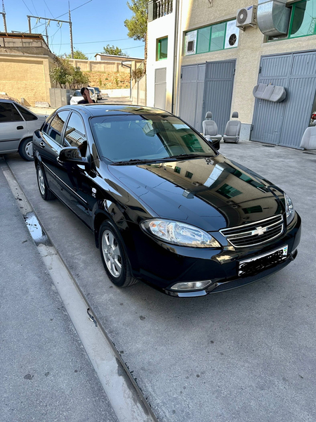 Jentra 2020 qora 75000 km holati idial