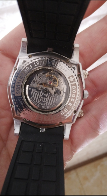 Швейцарские Часы ROGER DUBUIS
