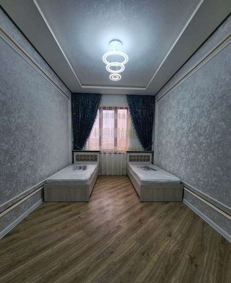 Продаётся  4х комнатная квартира.6 этажНовостройка. Самарканд. Вакзал