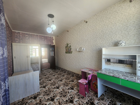 2-xonali 5-qavatda 66m² kvartira sotiladi
5-qavatli g'ishtli dom
Jihoz