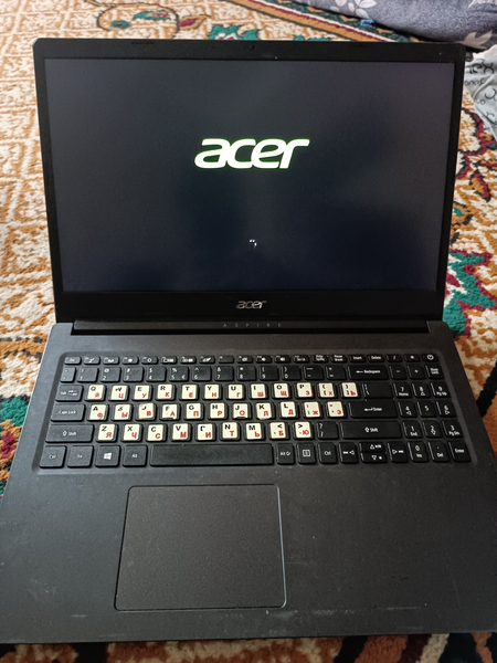 Acer novdbuk sotiladi