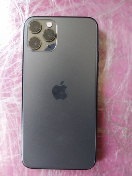 Iphone 11 pro ideal sasteana