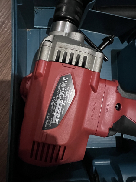 Миксер Мактес ( Makita)