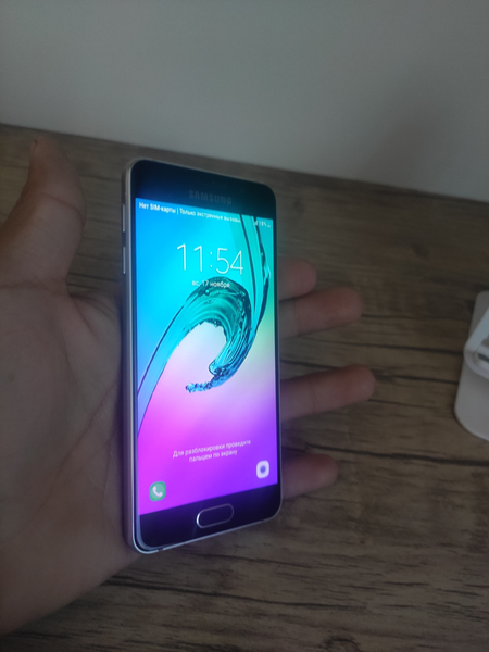 Samsung A3 (2016)