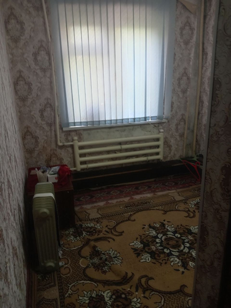 Жихозлари билан 2 хонали квартира сотилади