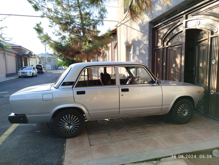 Lada 2107 naqdga