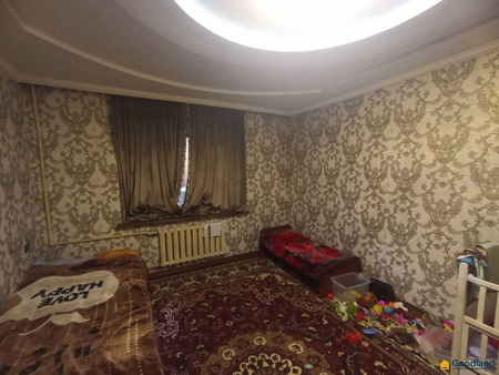Продаётся 4/1/9 квартира по адресу Юнусабад 16-квартал (J 2090)