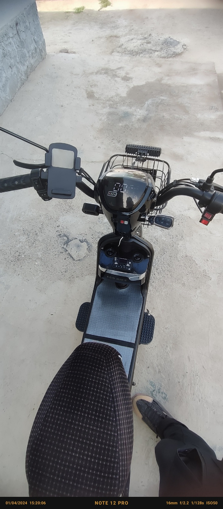 Skuter sotiladi ECO BICE