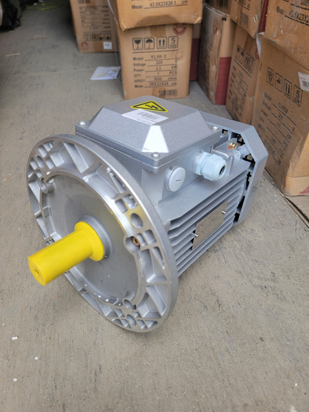 Elektr motor Электродвигатель 3 kW 1500 об/мин