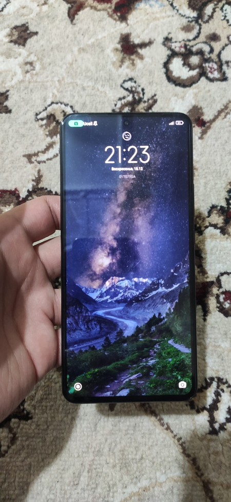 Mi 12T Pro в идеальном состоянии.