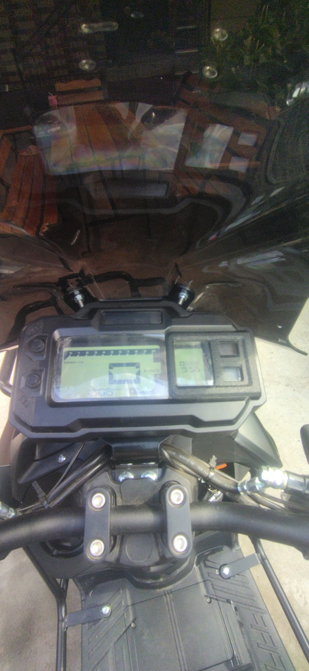 Moto Drongo sotiladi