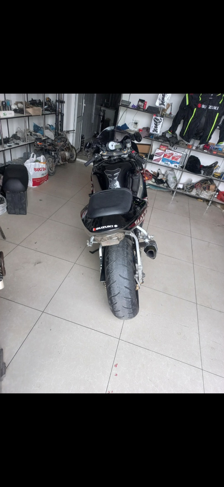 Suzuki gsxr 1000 kuba