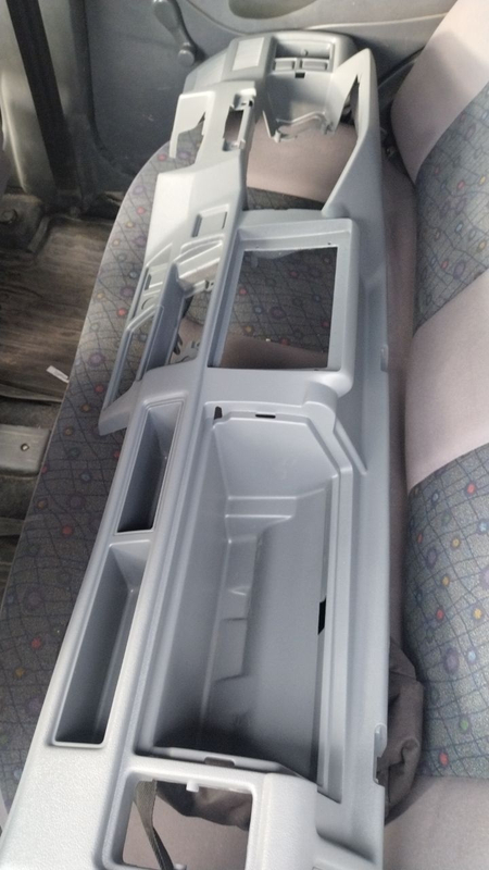 Damas ga Tesla manitorli tarpetka