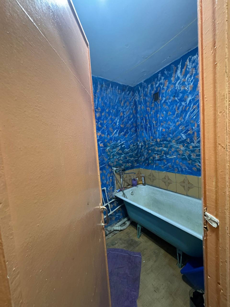 Чирчик шахри 3 микро район 1 хона 21500$