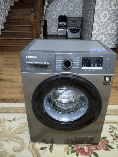 Продается стиральная машина Samsung 8kg Inverter STEAM