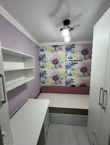 Квартира в Яккасарайском районе  3/2/4 кирпич  меб.техн  пл 68м2