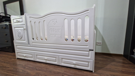 Кровать и тумба Cradles