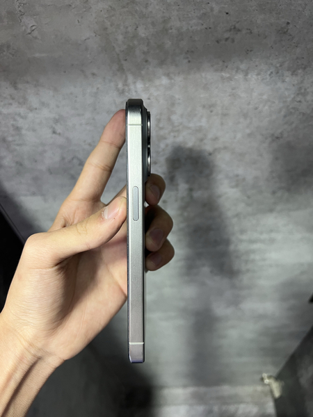 iPhone 15 pro 512gb Dual