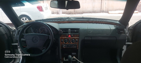 Mersedes w202 sotiladi