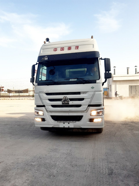 HOWO A6CNG 4x2 тягач сотувга таёр