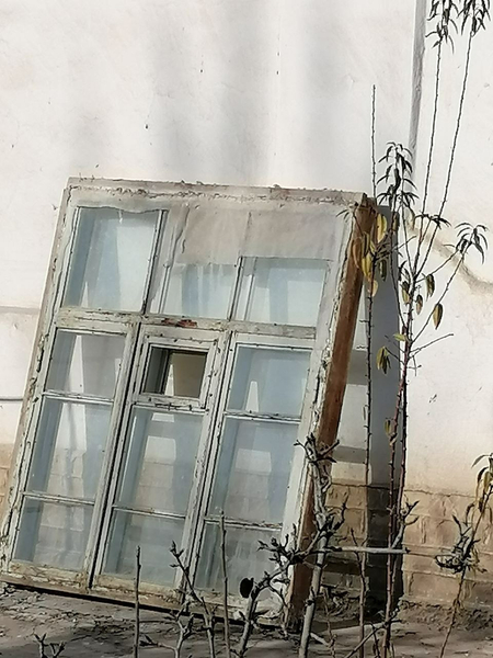 Oyna lar sotiladi