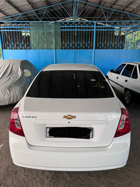 Продаю Gentra Elegant 2022 года август пробег 41000 км своя
